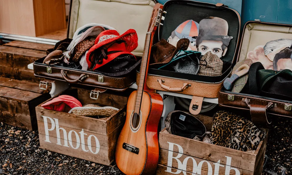 2025’s Hottest Event Trend: Instant Keychain Souvenirs - Speed Cap